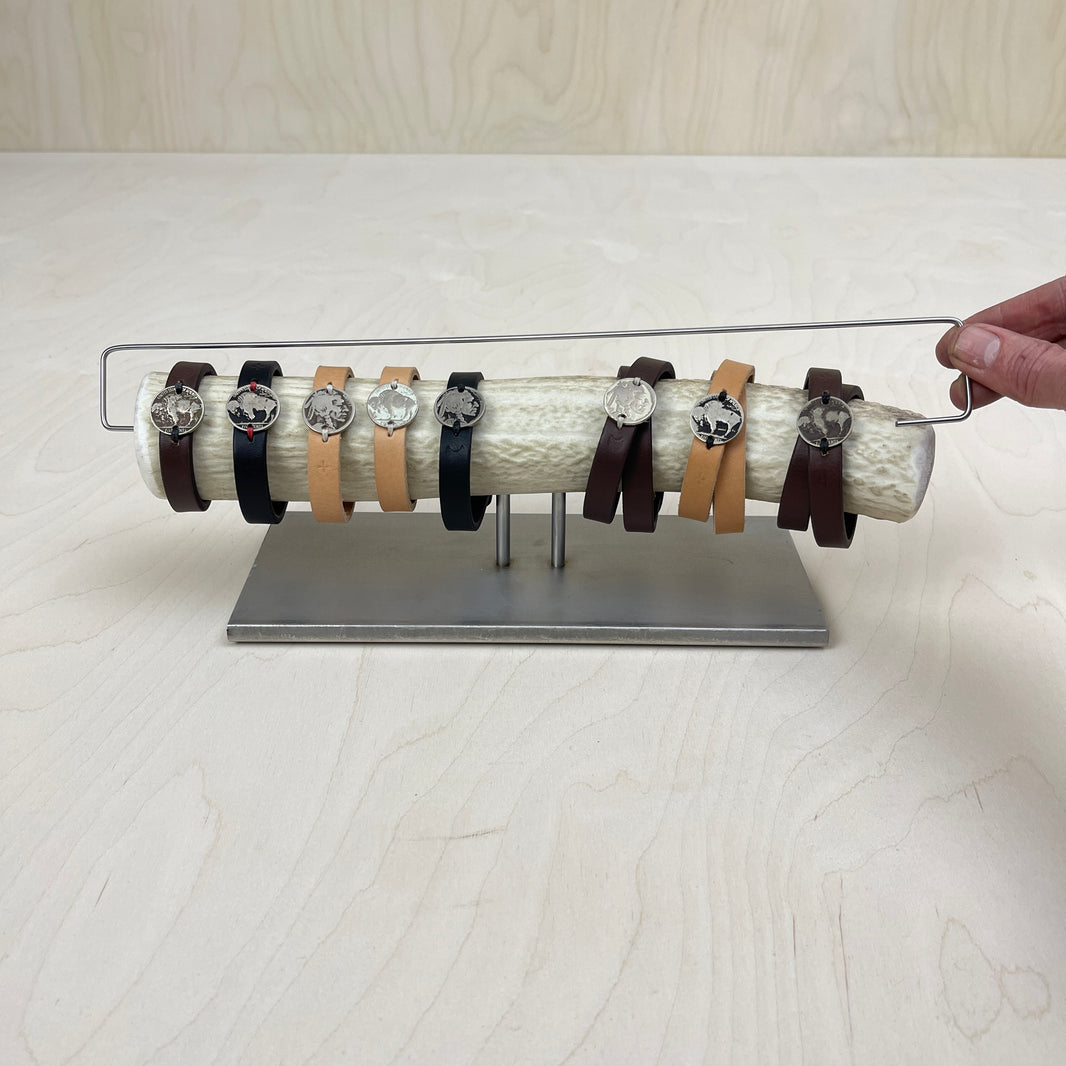 Sundry – Farmhaus + Co